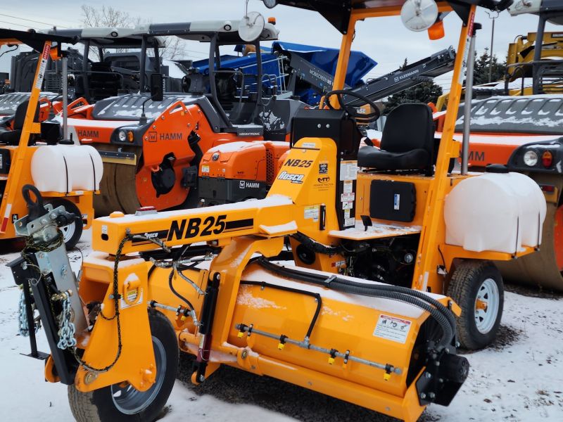 2022 LeeBoy NB25 Brooms - Road Building Equipment | Rental Construction ...
