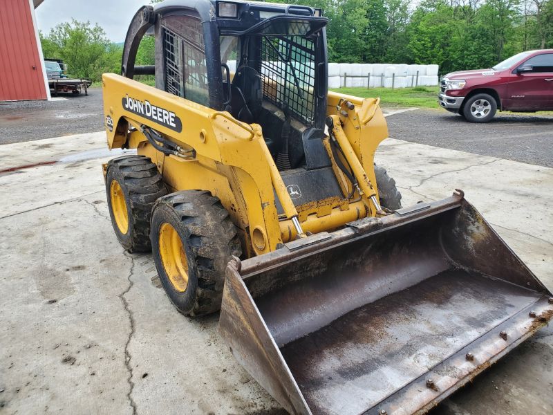 Equipment | Monroe Tractor